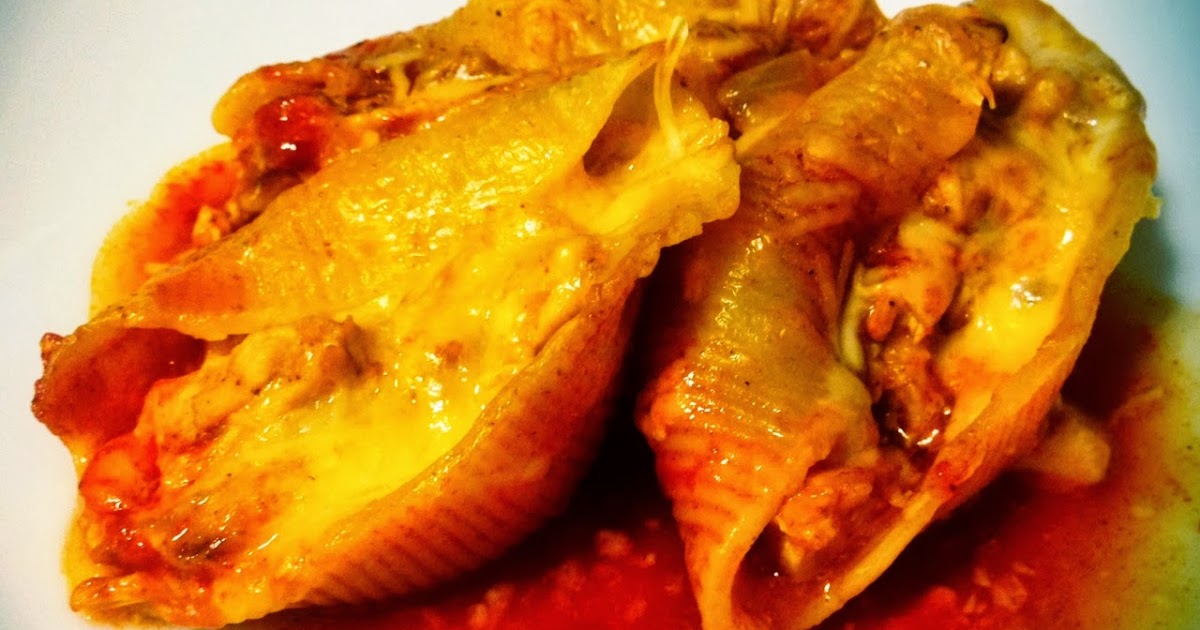 Young and Entertaining: Chicken Enchilada Stuffed Shells