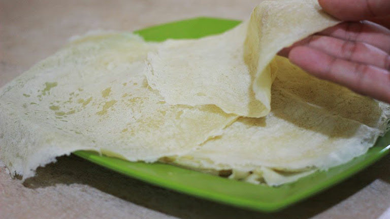 Cara Membuat Kulit Lumpia/ Popiah (spring roll wrappers)