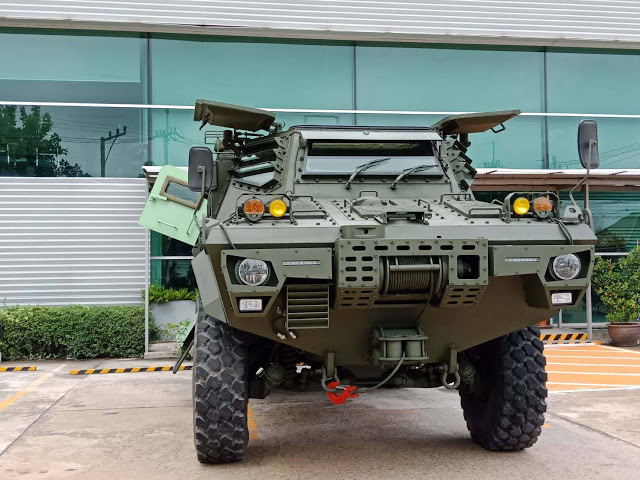 SNAFU!: Cadillac Gage V-150 Commando 4x4 reborn in Thailand as the ...