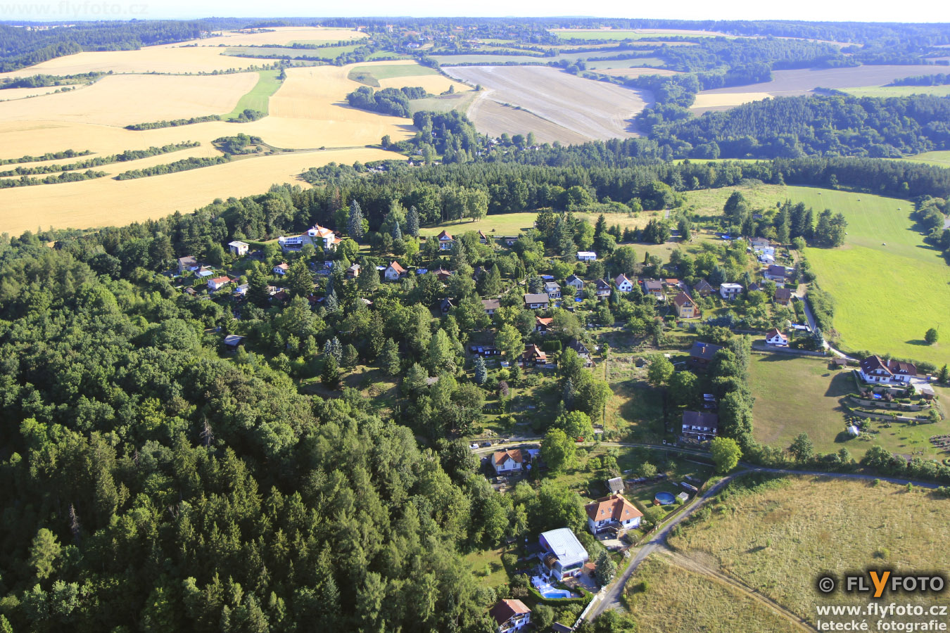 FLyFOTO letecká fotografie a video: Mnichovice
