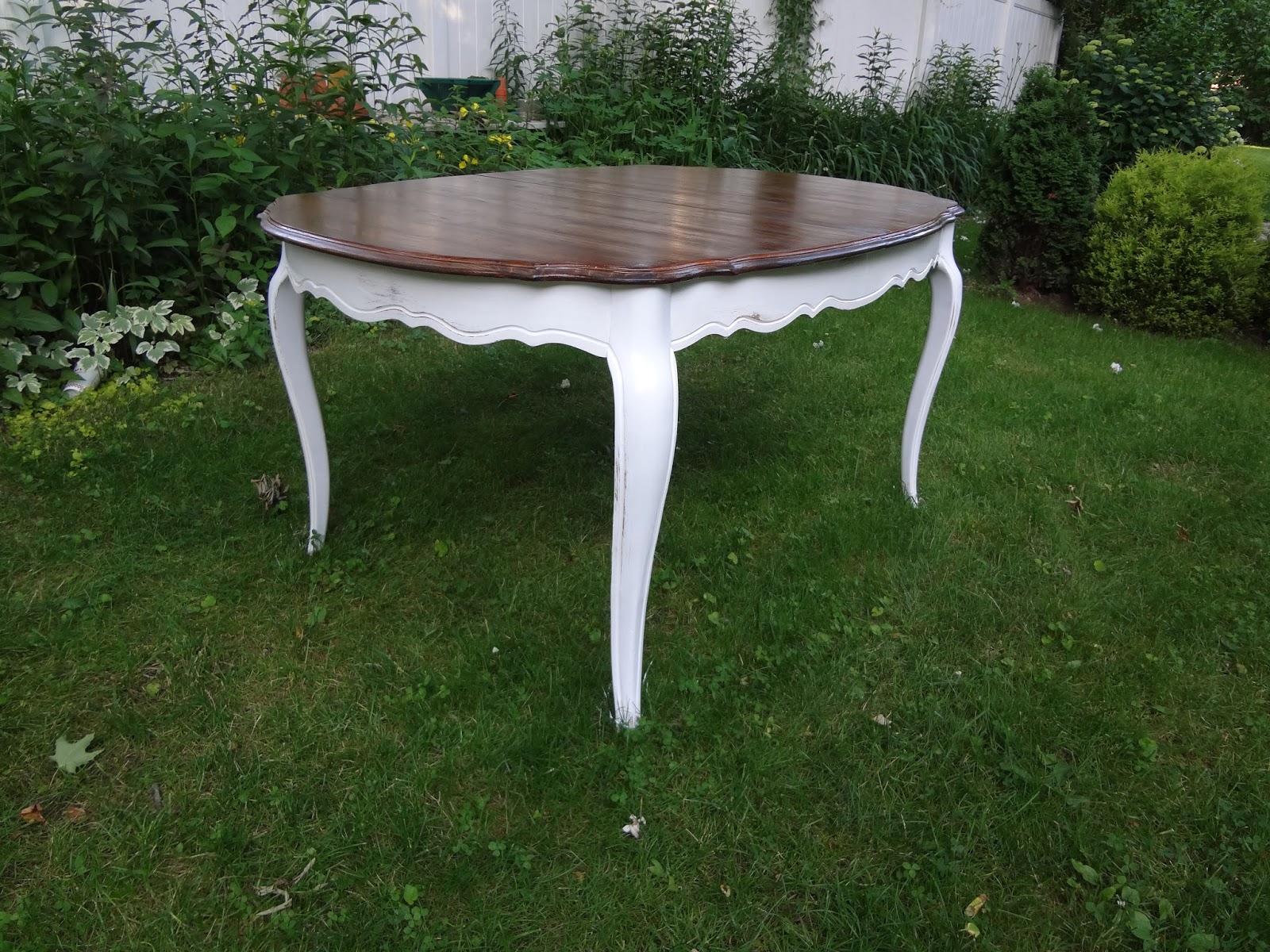 Heir and Space: A Vintage Cherry Dining Set