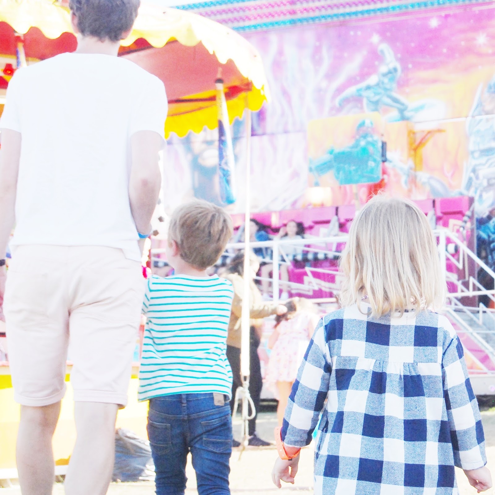 *FuN fAiR* | Brick Dust & Glitter