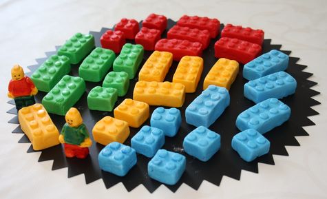 Den Lille Kage: Lego souvenir - isterningbakker