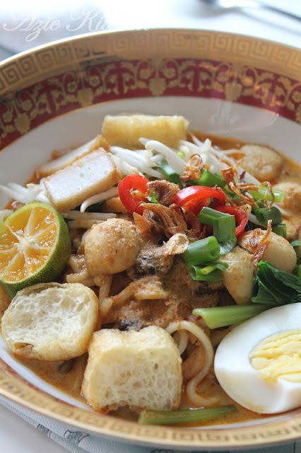 Mee Kari Kerang - Azie Kitchen