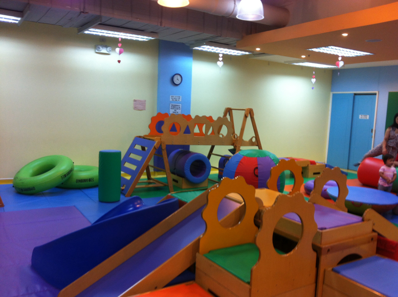 Charley's Mommy : 5 Things We Love about Gymboree