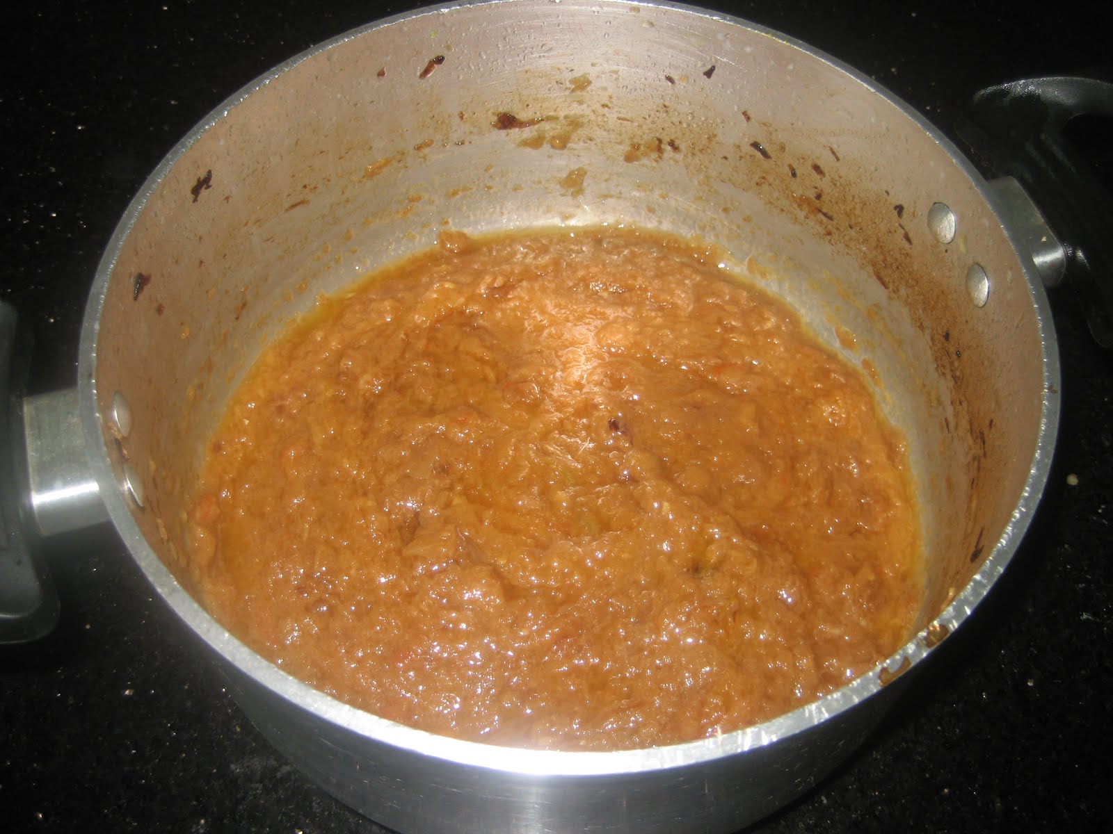 Sindhi Food Mazaa: DAAG / BROWN ONION GRAVY PASTE
