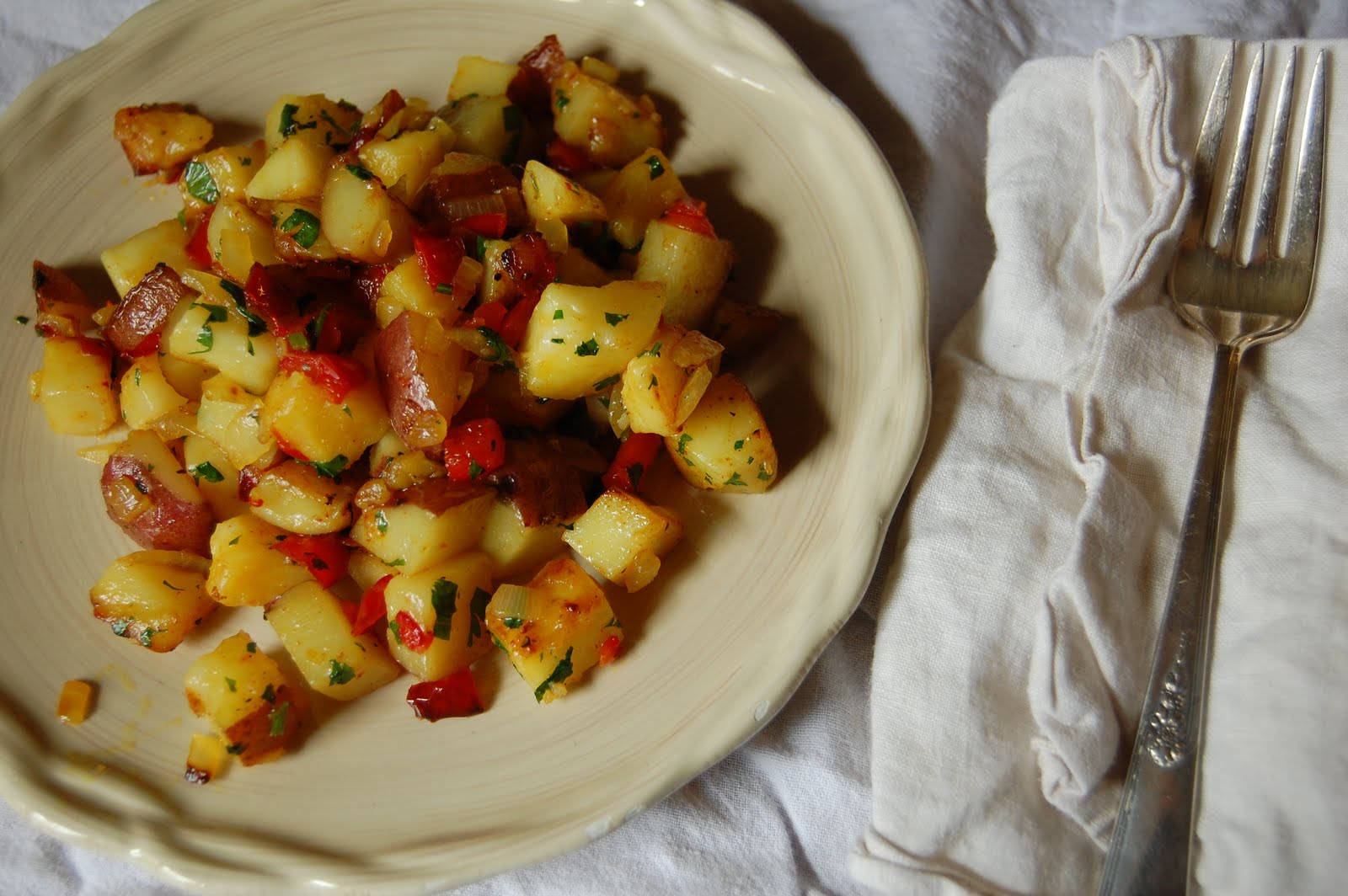 oakmoss: Simple Potato Saute