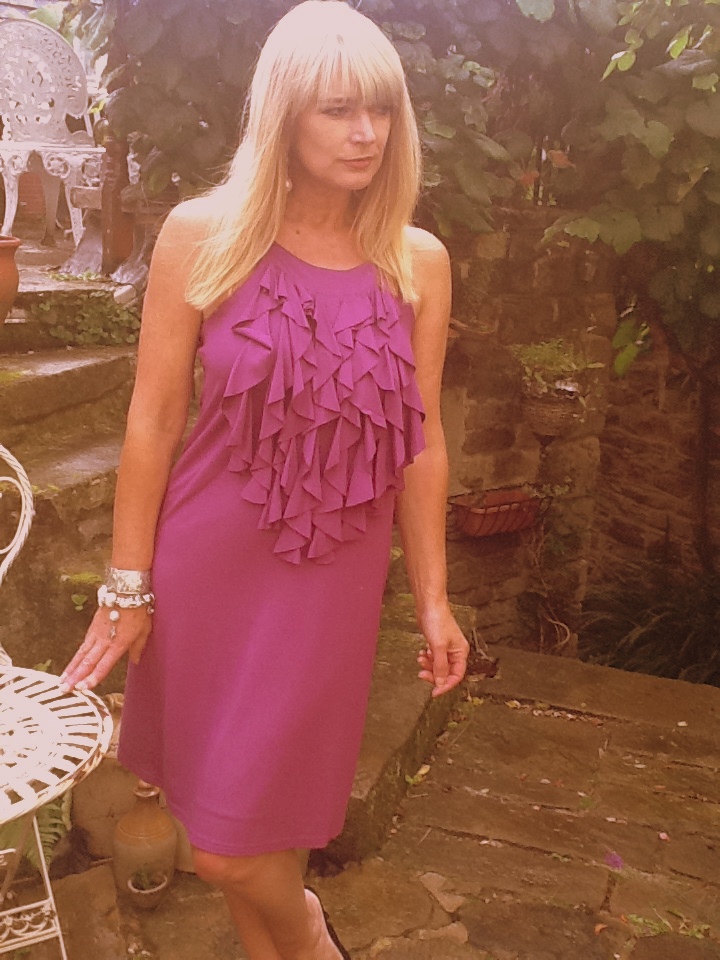 Sue Simmonds: September 2011