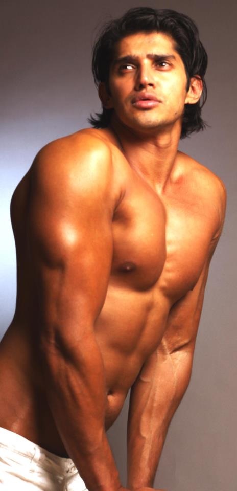Hot Body Shirtless Indian Bollywood Model And Actor Camron Sheedy