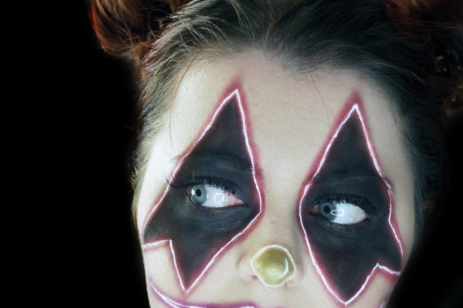 10 Days of Halloween 2018 - Neon Clown Makeup - Studs and Flicks