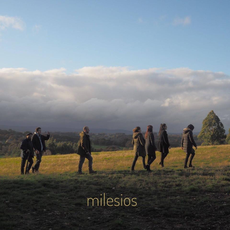 TodoMúsica&Más: MILESIOS VIAXAN, "INDOEVINDO", POLA LENDA