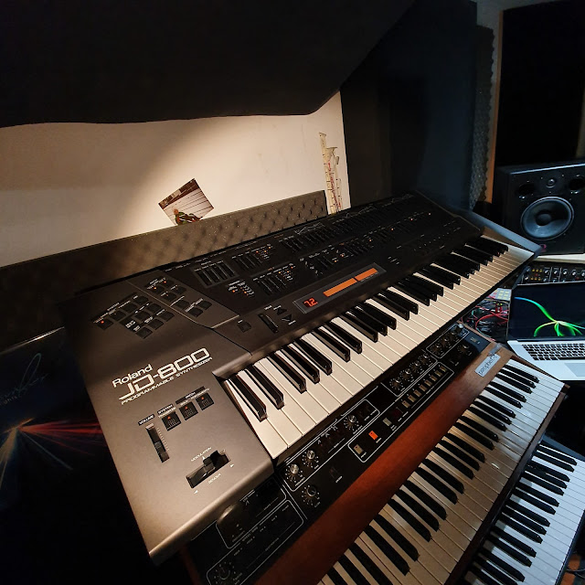 MATRIXSYNTH: Roland JD-800 in Mint Condition with Original Box