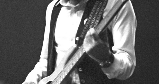 Zona Rock Dan Metal : DOUGIE THOMSON