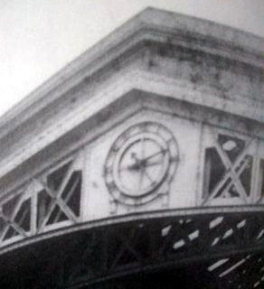 Just A Car Guy: Thief returns Detroit Michigan Central Depot clock ...