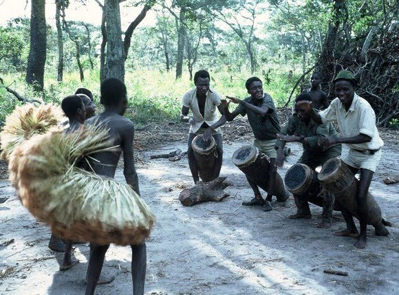 EDUCAÇÃO & DIREITOS HUMANOS: O BATUQUE