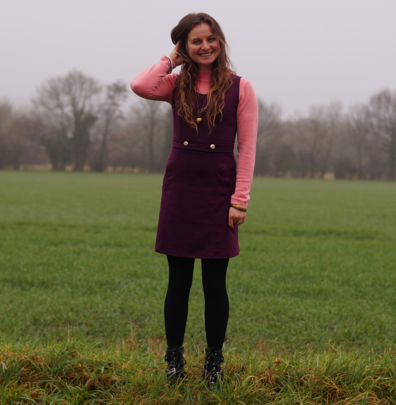 Pinny - Sophie in the Sticks