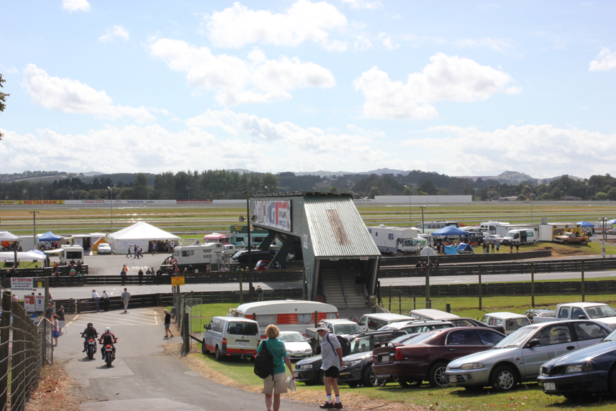 The Velobanjogent: Pukekohe New Zealand 2012.....the first part of a ...