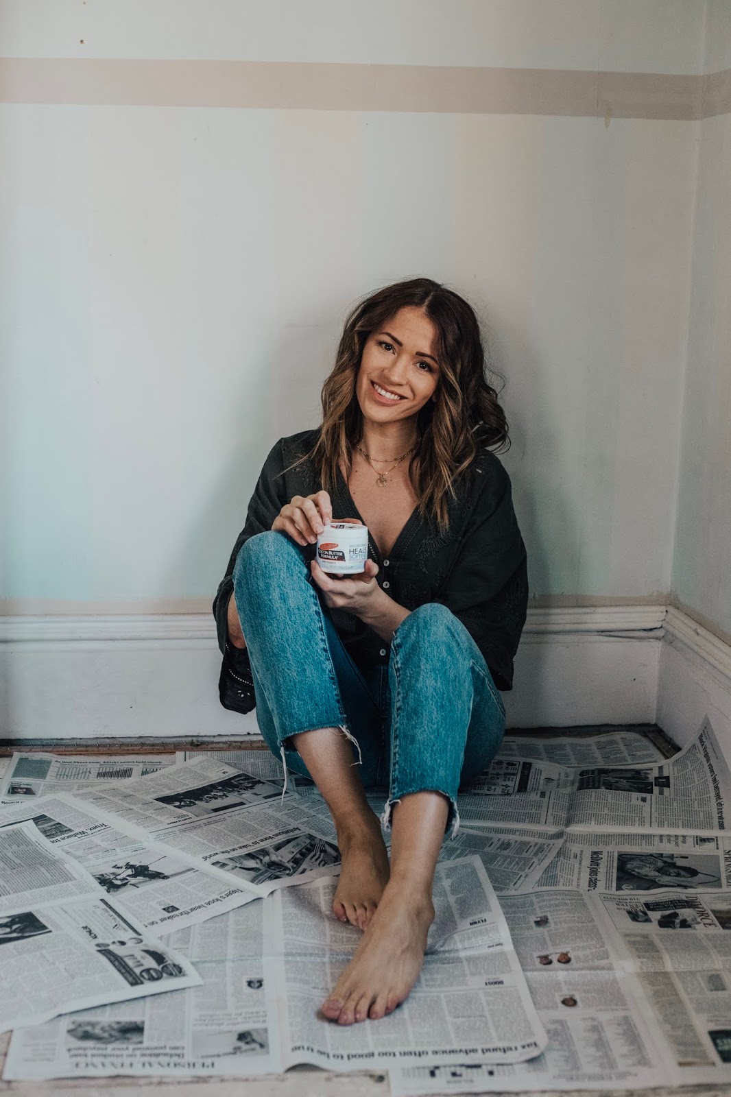 How I Use Palmer's Solid Formula Jar - Leah Behr