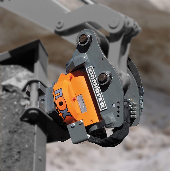 Maarakennus koneita.: Rototilt system...