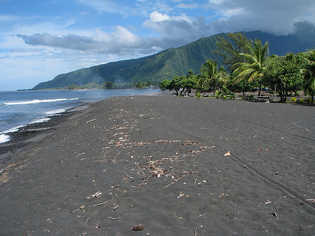 Geographic Adventure in Tahiti: Volcanic Landforms of Tahiti Nui