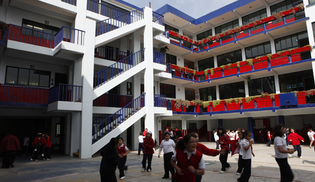 ESCUELAS LATINOAMERICANAS ~ EDUCACIÓN MUNDIAL