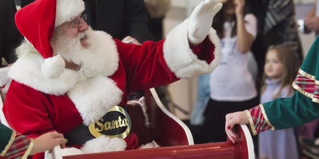 Design Sensible: How Santa Claus looks like in Brazil?