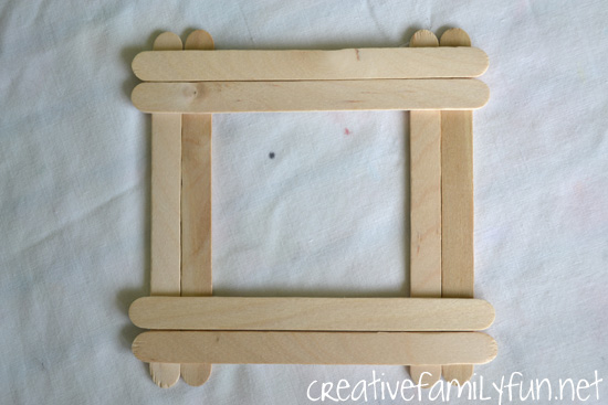 Classic Crafts ~ Craft Stick Frames - Creative Family Fun