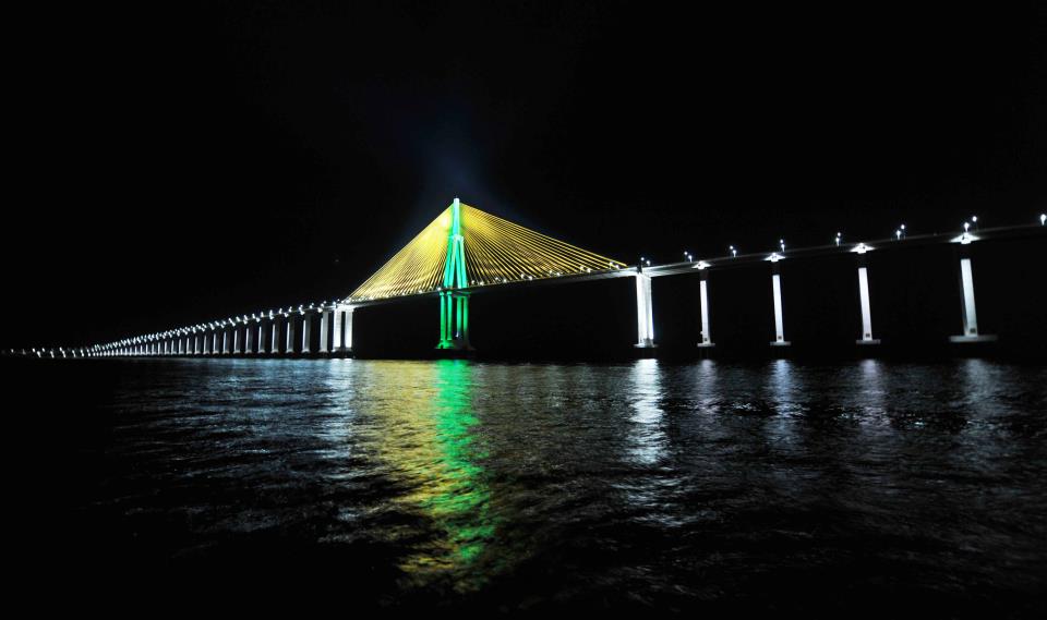 O El Dorado é aqui: Ponte Rio Negro, Manaus