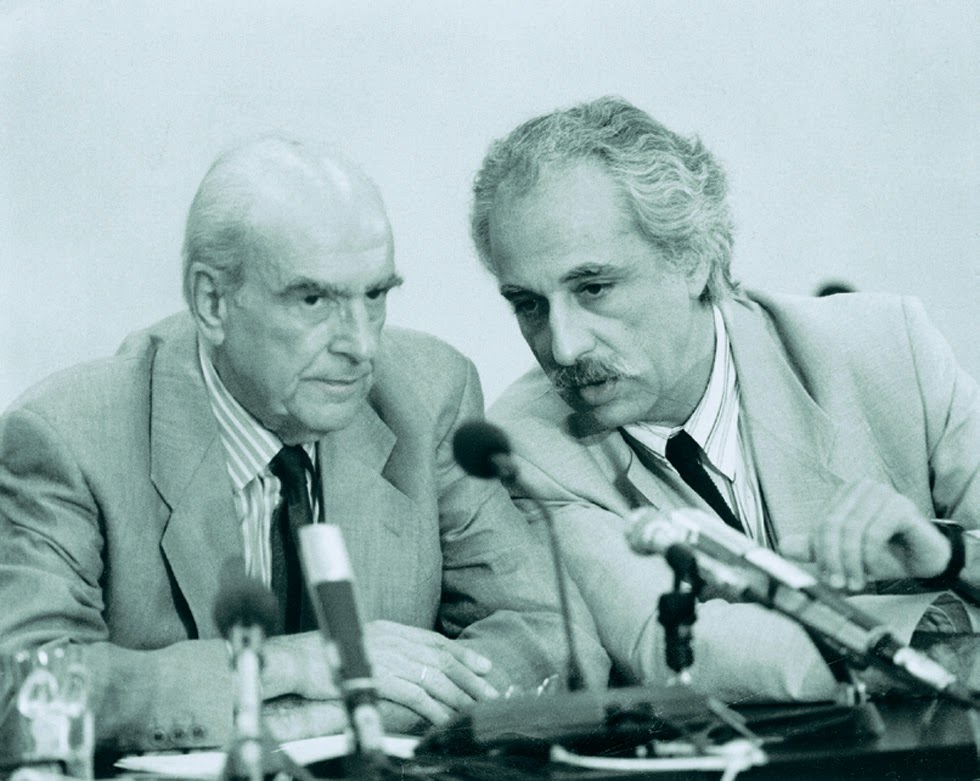 ΚΟΛΙΝΔΡΙΝΑ ΜΑΣΛΑΤΙΑ: Χυτήρης: Το σύνδρομο Ράλλη και Σημίτη κατατρέχει ...