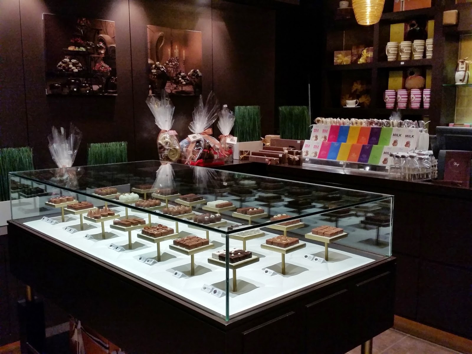 Life in Kuwait Blog: Maya La Chocolaterie