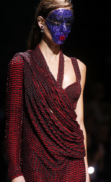 A TOUCH OF STYLE: Givenchy’s Sparkling Masks 2014