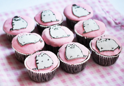 eeeats: Pusheen CupCakes