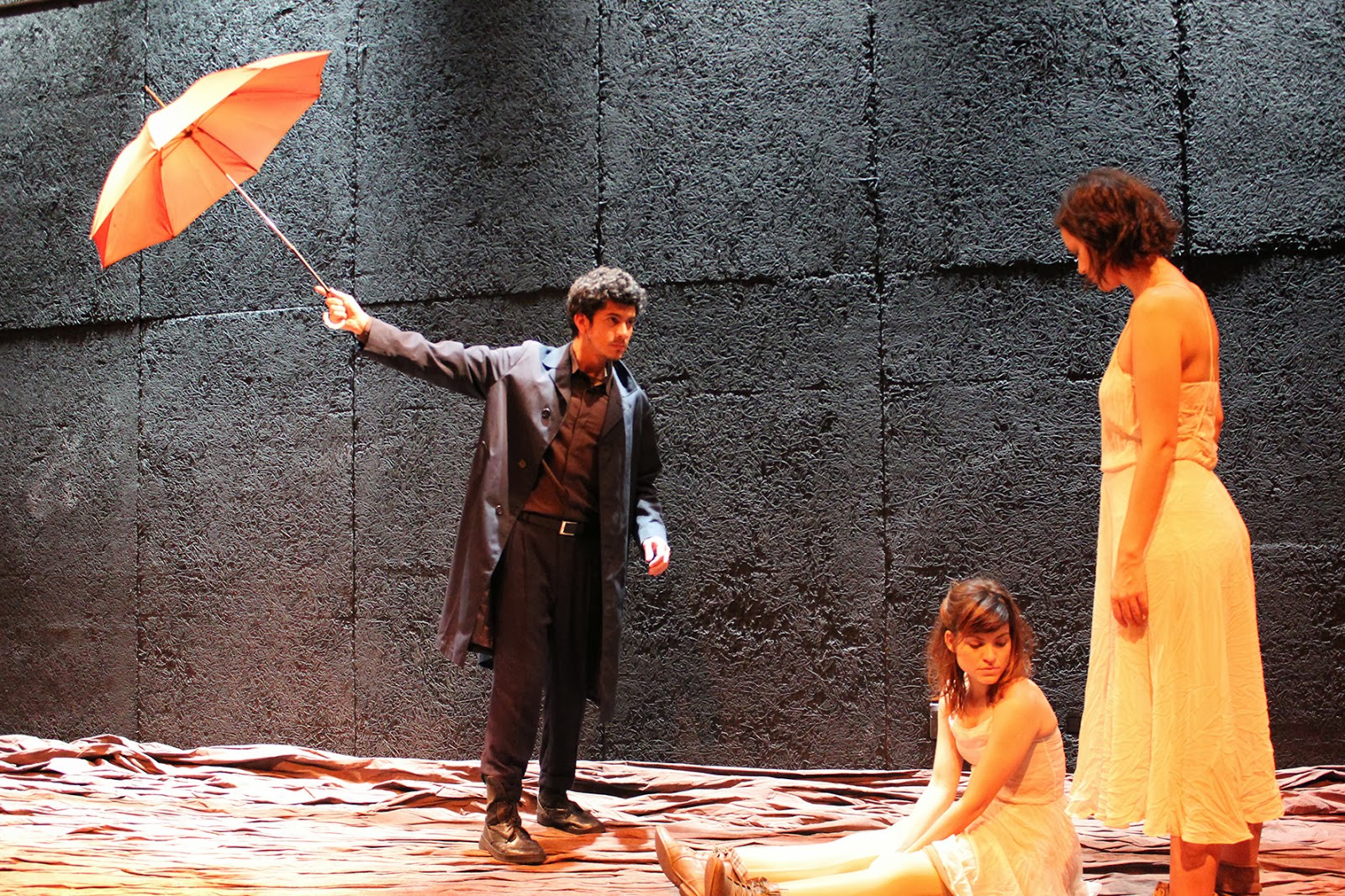 INTERVALO CULTURAL RIO: ESPETÁCULO "FANDO E LIS", COM DIREÇÃO DE ...