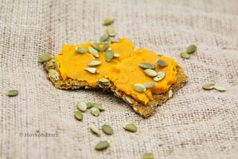 Carrot Pulp Crackers