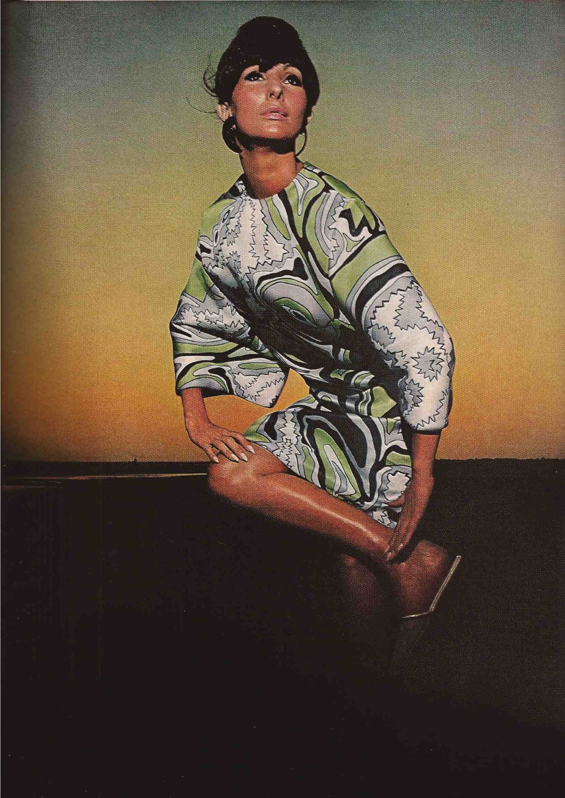 devodotcom: DRESS PRESS - SUMMER 1966