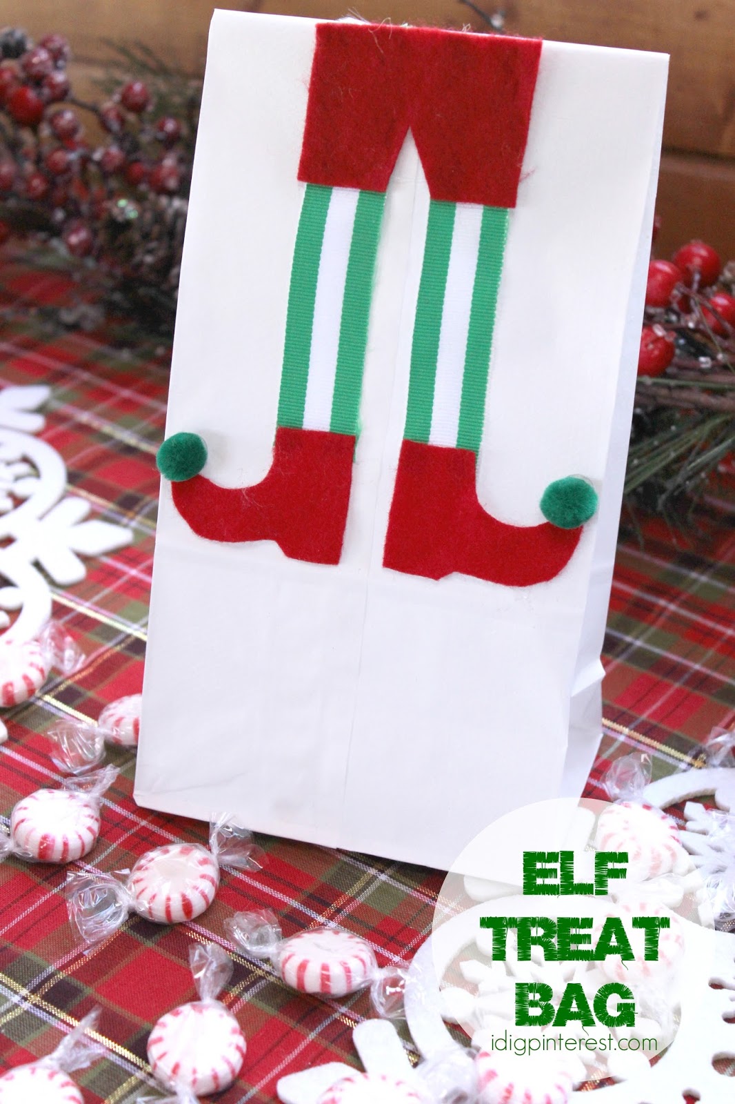Elf Treat Bag - I Dig Pinterest