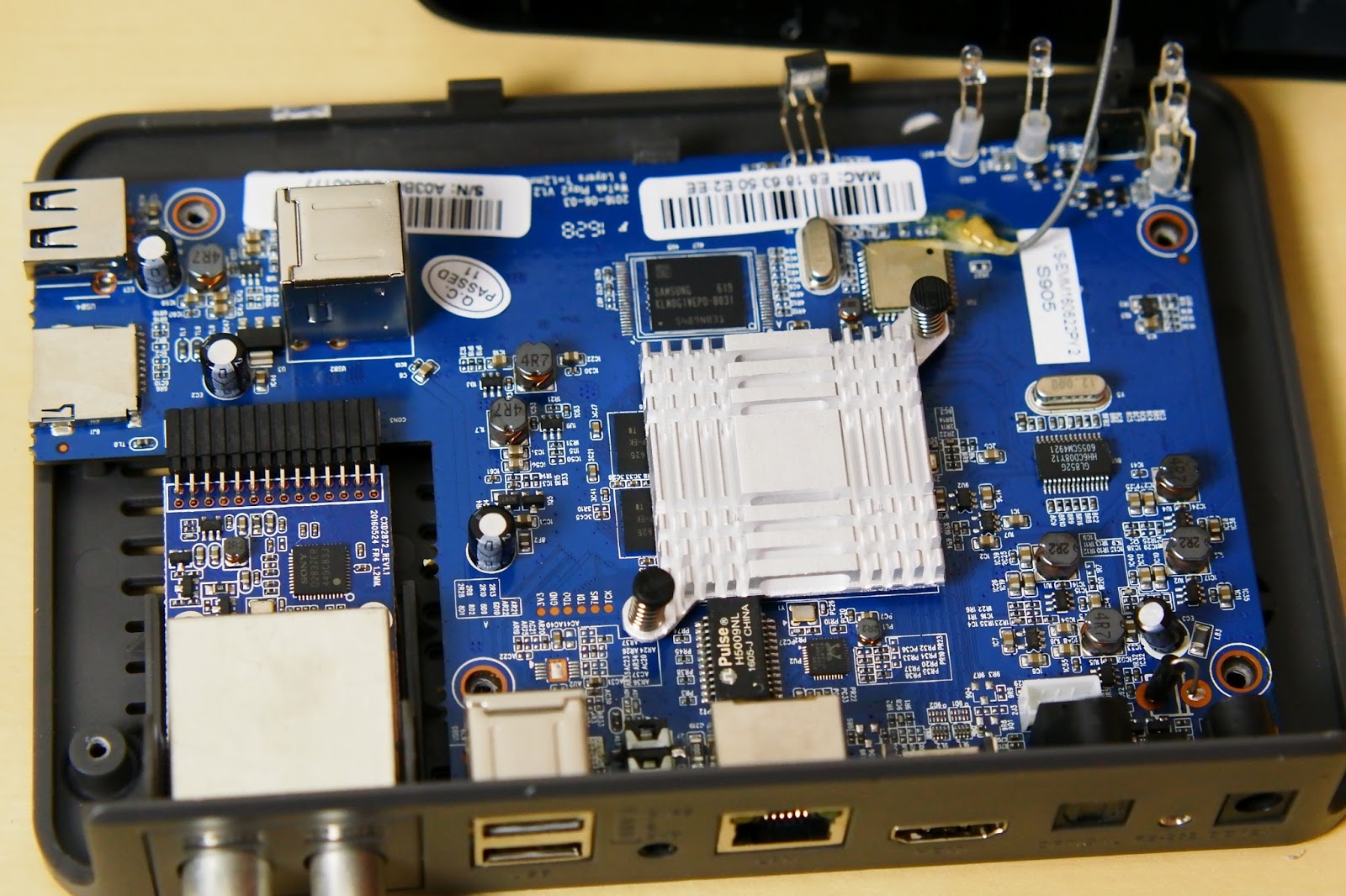 A Minha Casa Digital: Unboxing e Teardown: WeTek Play 2