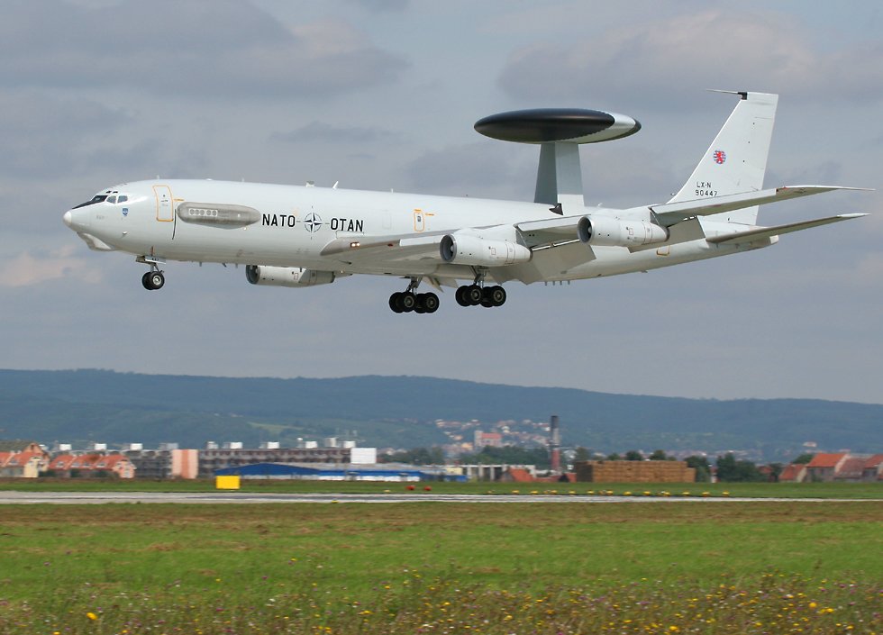 Eko Triyanggono: Boeing E-3 Sentry