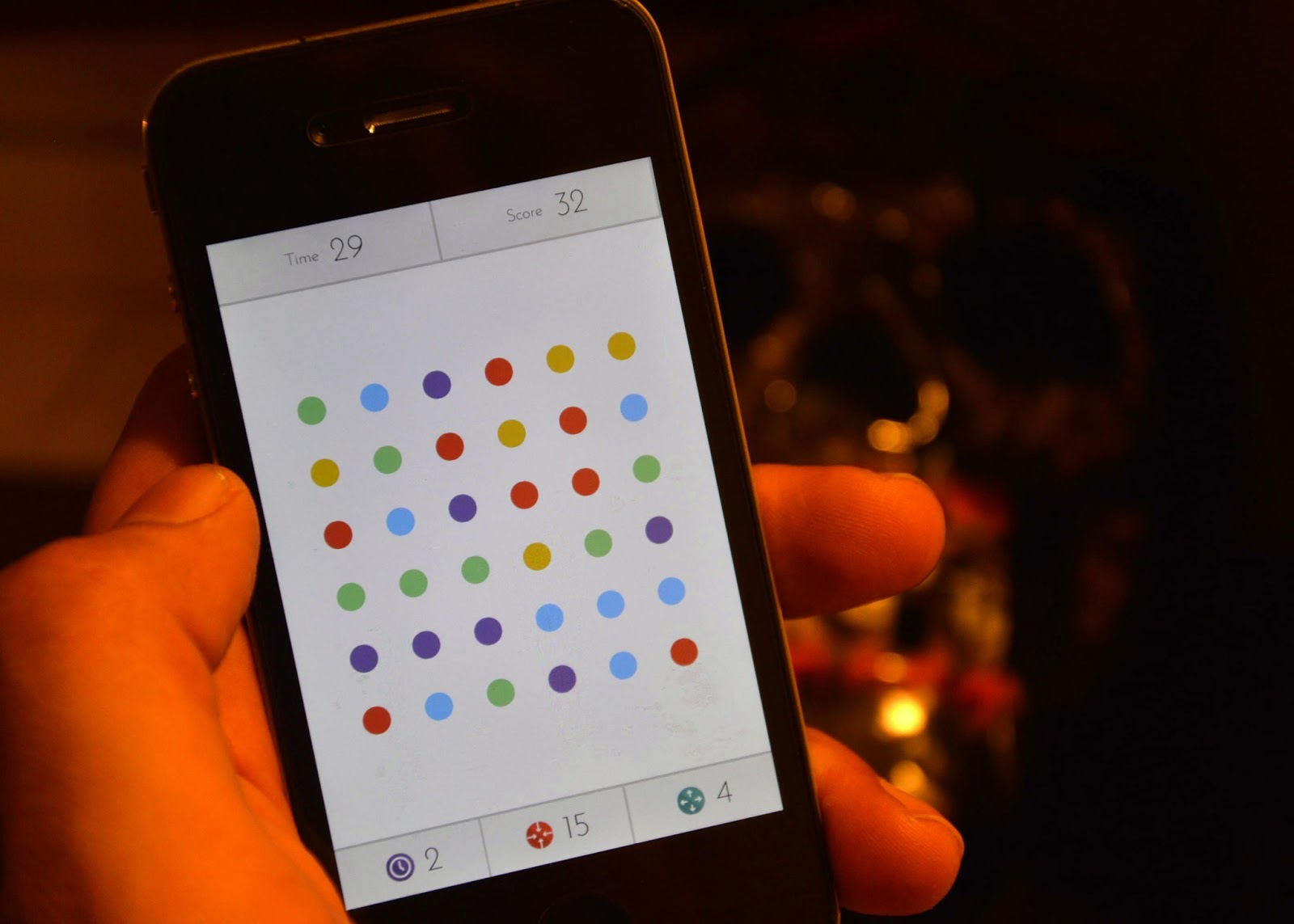 Six Parallel Lines: DOTS – iOS’s LATEST MOST ADDICTIVE GAME [UPDATED]