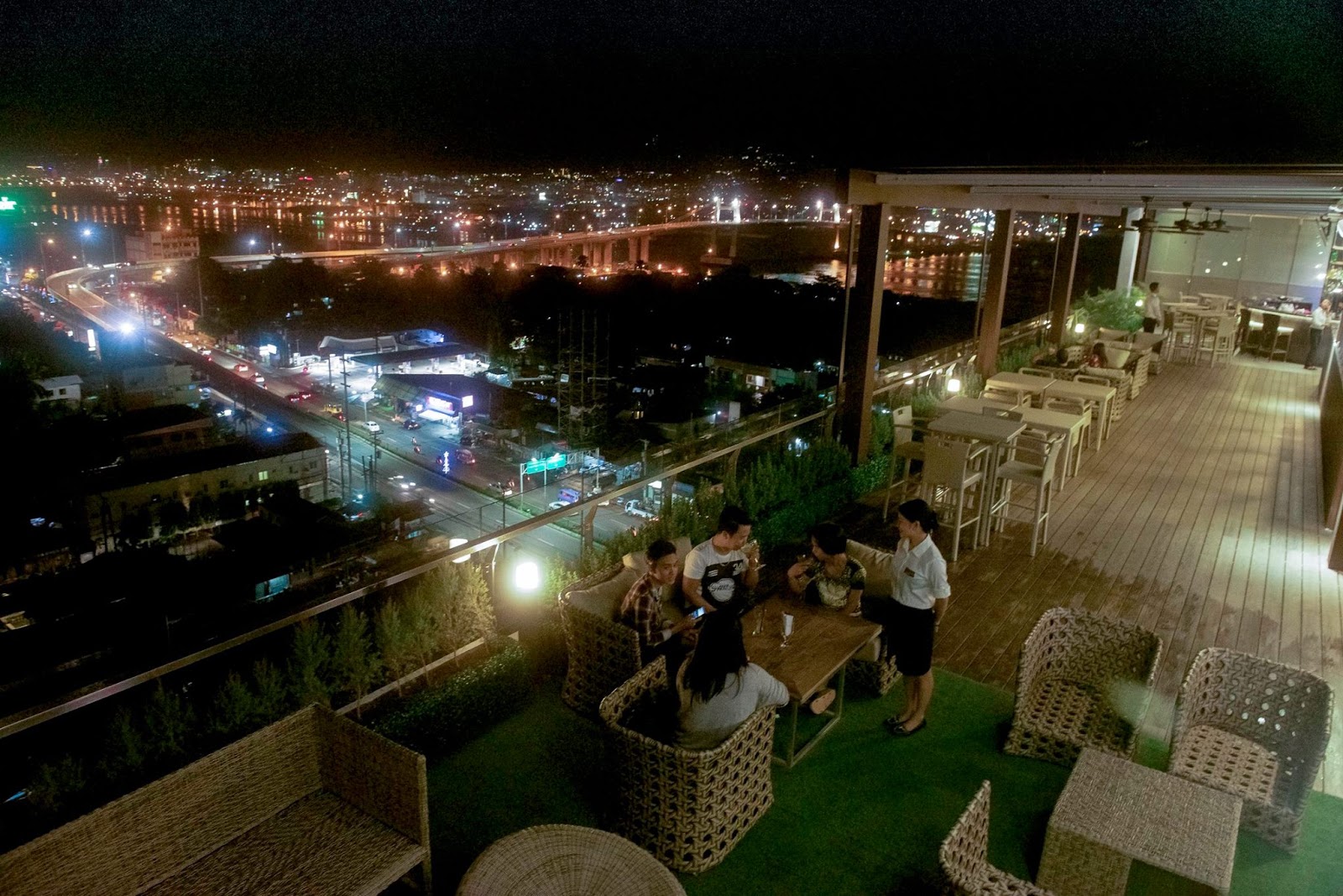 Scape Skydeck: A Taste of Mactan Cebu's Premier Sky Lounge and ...