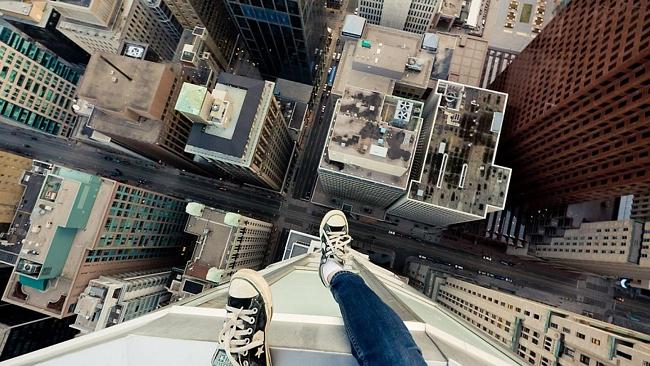 Rooftopping: The Dangerous Selfie Trend - GREEN BEANS