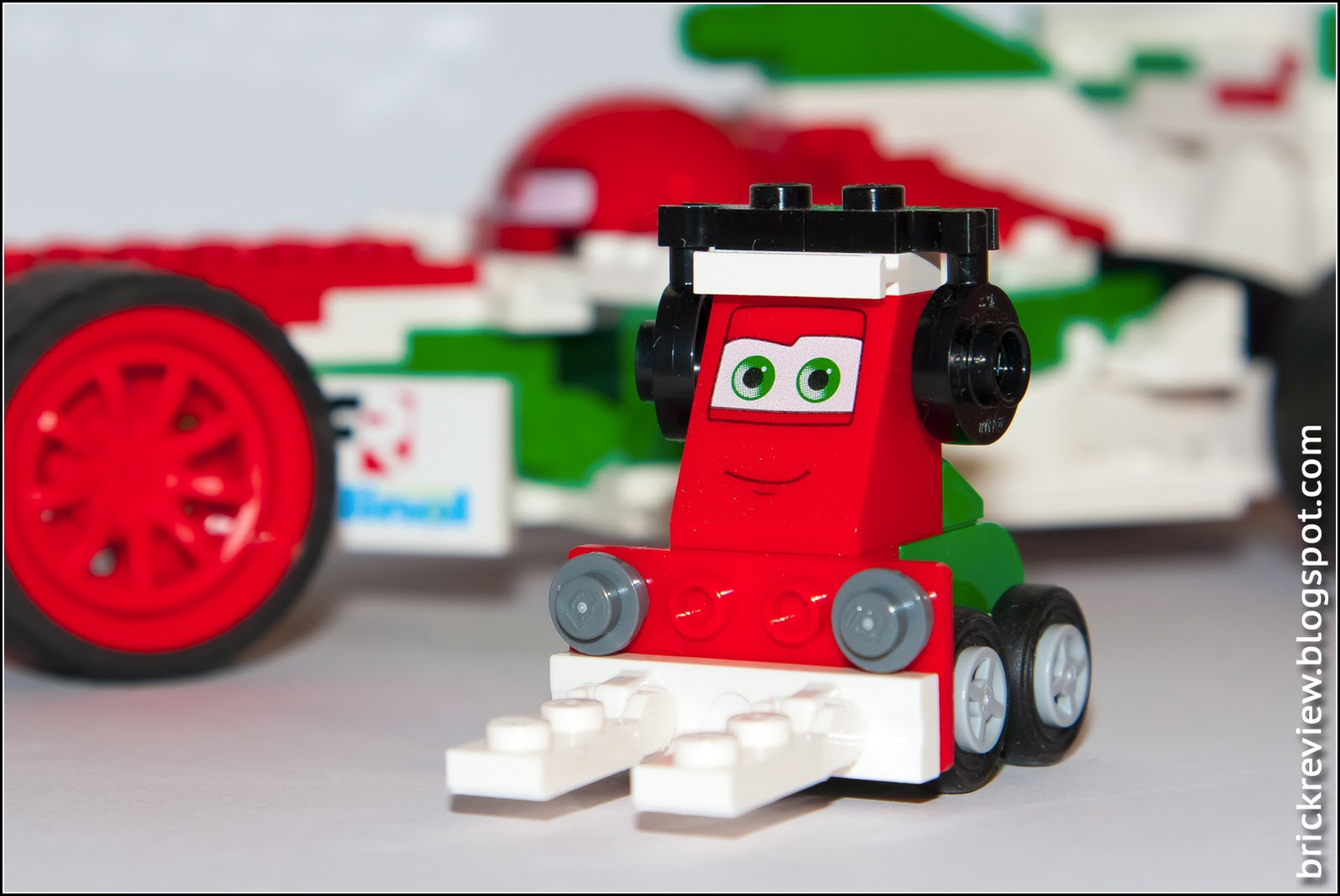 Brickreview: LEGO 8678: Francesco Bernulli delux / Ultimate Build Francesco