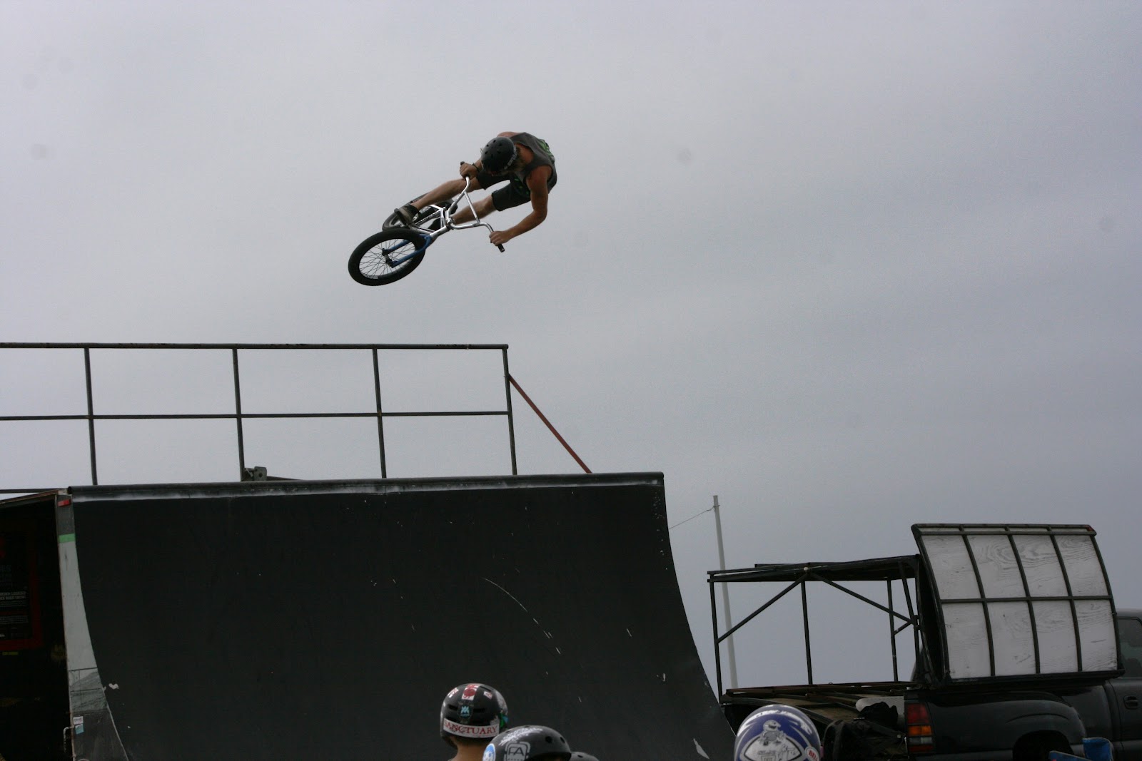 ciao! newport beach: BMX riding at the beach