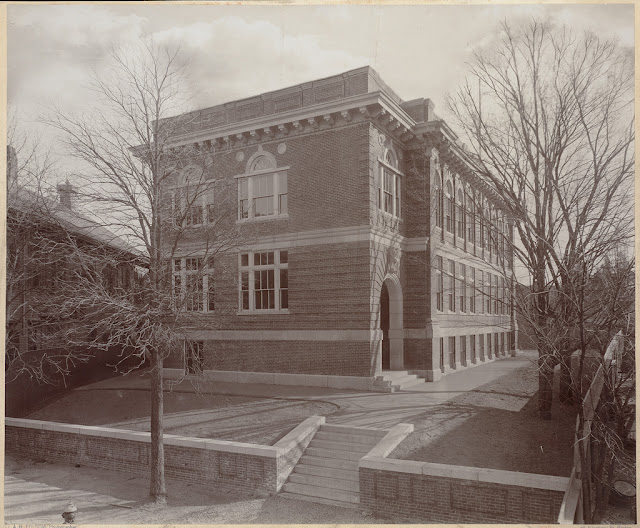 25 Rare Photos Show the Boston Public Schools in the Late 19th Century ...