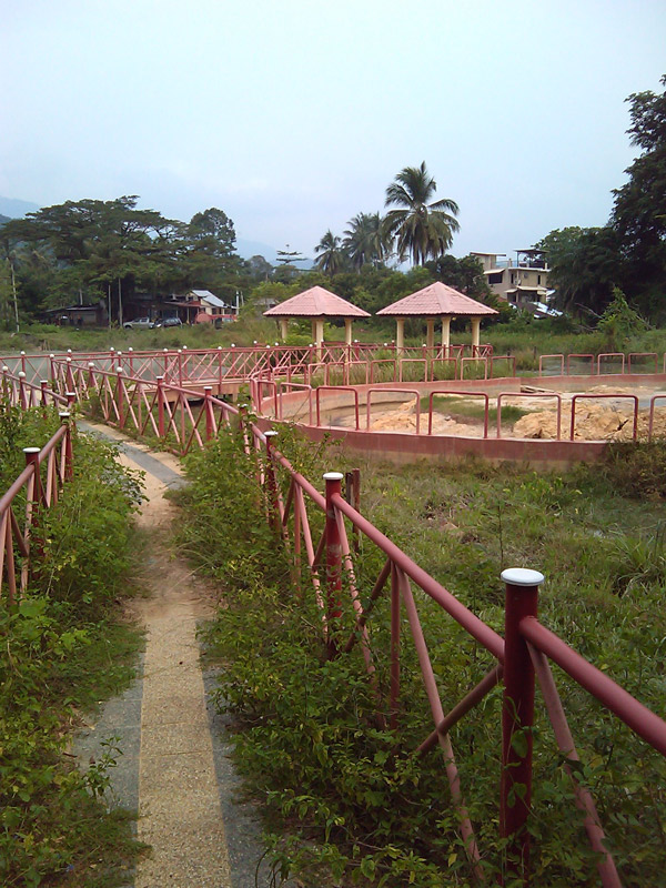 Klant Homestay Slim River: Hot Spring Ulu Slim ( Kolam Air Panas Ulu Slim)