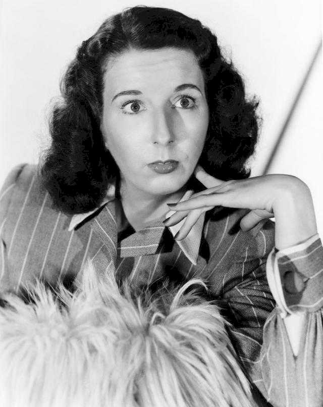 20 Fascinating Vintage Photos of Mary Wickes in the 1940s and 1950s ...