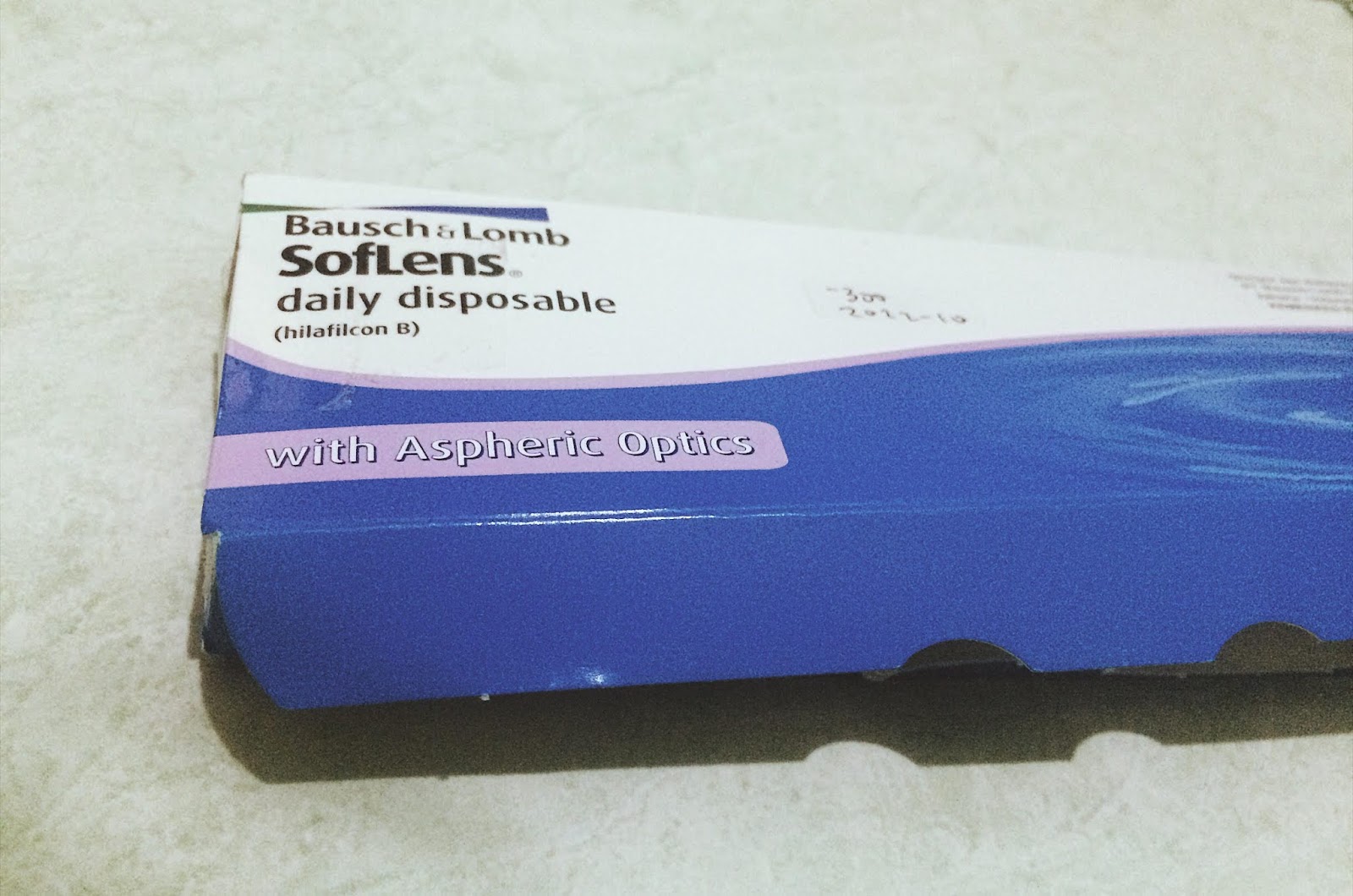 Review: Bausch & Lomb Softlens Daily Disposable (with Hilafilcon ...