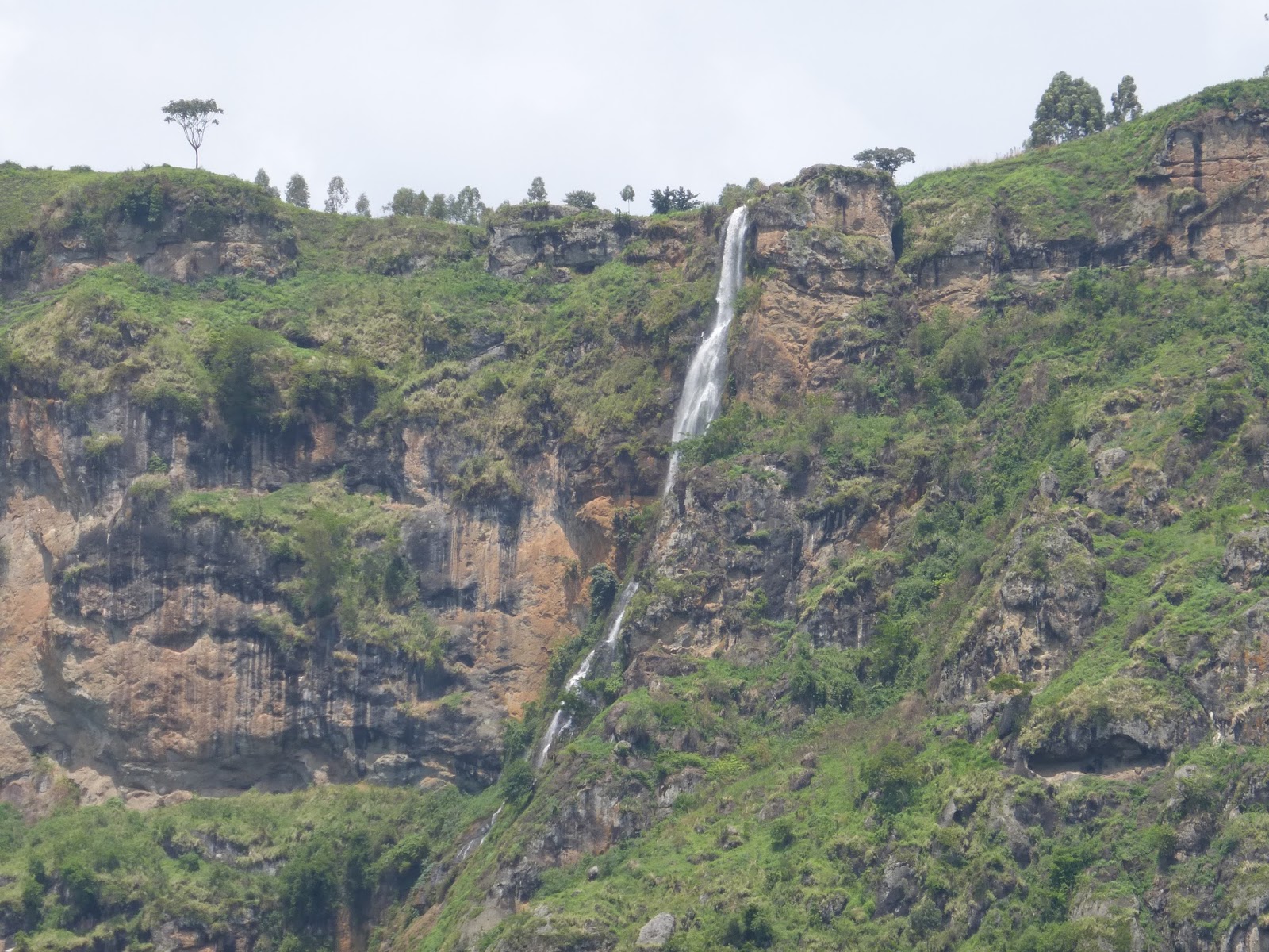 Mbale, Sipi Falls and Mount Elgon. Info for independent travellers.