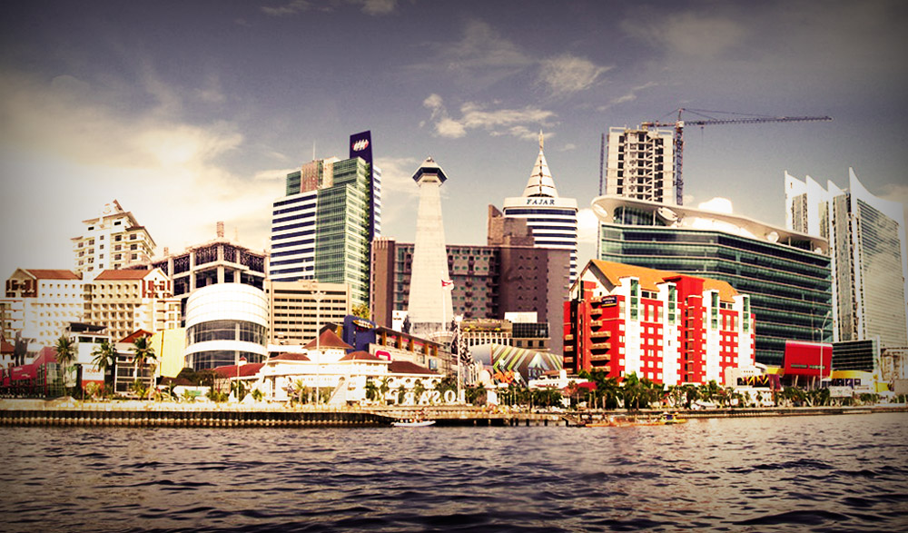 LINGKAR WARNA: PBA makassar, Portal Berita Arsitektur Makassar