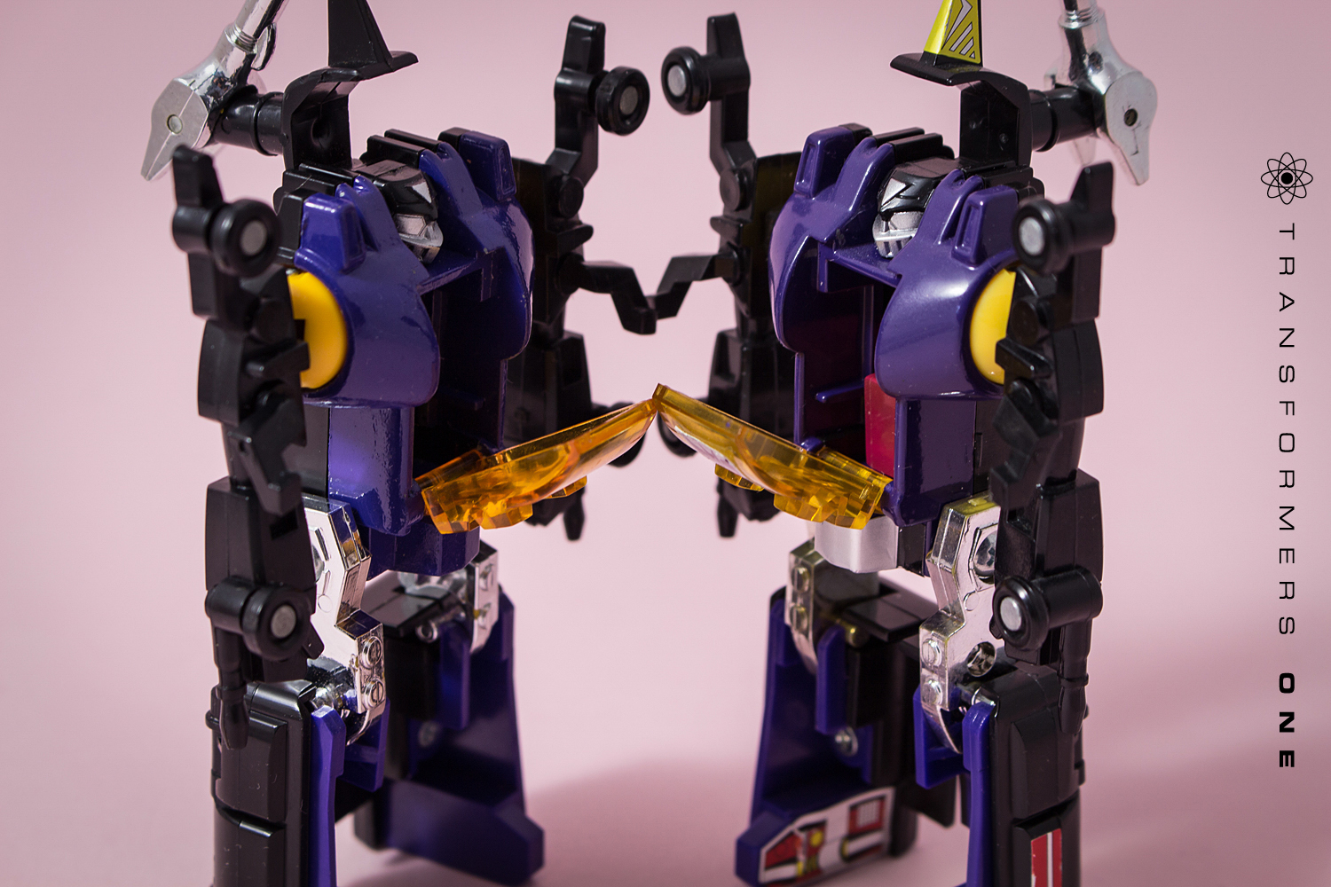 Transformers Square One: Ceji G1 Bombshell